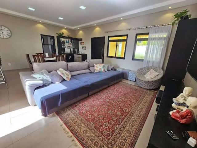 Casa / Sobrado para Venda em Valinhos/SP Jardim São Bento do Recreio 6 Quartos