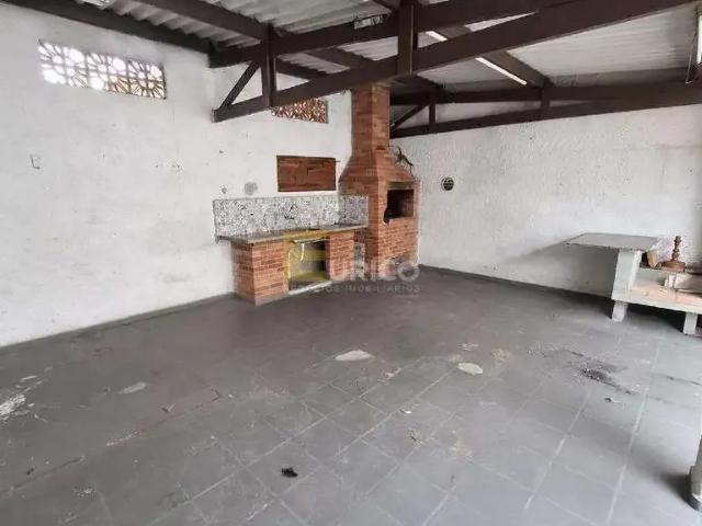 Casa / Sobrado para Venda em Valinhos/SP Jardim Santana 3 Quartos