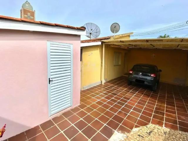 Casa / Sobrado para Venda em Valinhos/SP Jardim Santo Antônio 3 Quartos