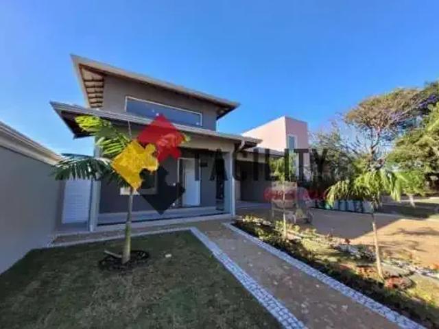 Casa / Sobrado para Venda em Valinhos/SP Lenheiro 3 Quartos