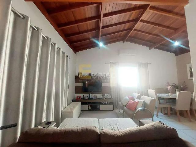 Casa / Sobrado para Venda em Valinhos/SP Loteamento Residencial Ana Carolina 3 Quartos