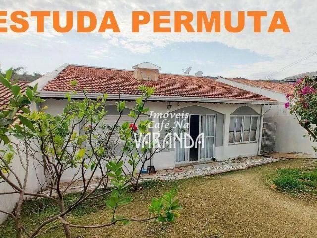 Casa / Sobrado para Venda em Valinhos/SP Parque das Colinas 4 Quartos