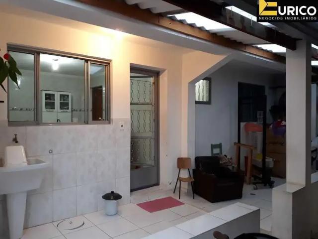 Casa / Sobrado para Venda em Valinhos/SP Parque das Colinas 5 Quartos