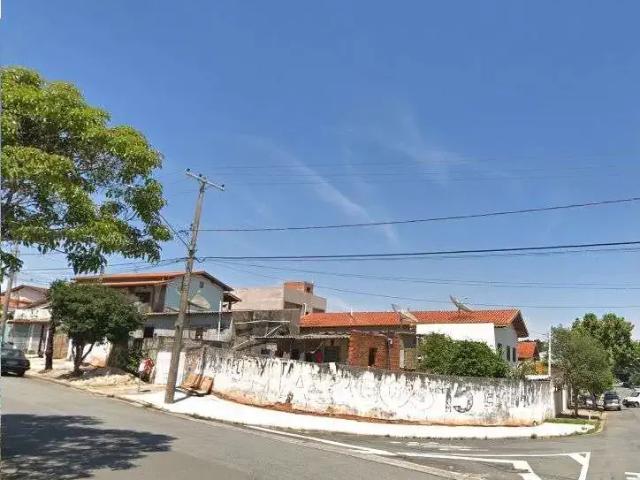 Casa / Sobrado para Venda em Valinhos/SP Parque das Colinas 2 Quartos