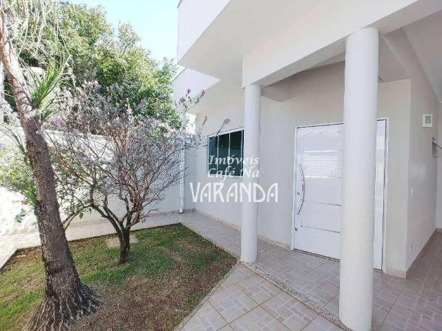 Casa / Sobrado para Venda em Valinhos/SP Parque Nova Suíça 3 Quartos