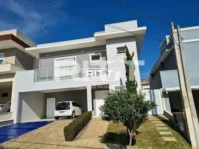Casa / Sobrado para Venda em Valinhos/SP Pinheiro 3 Quartos