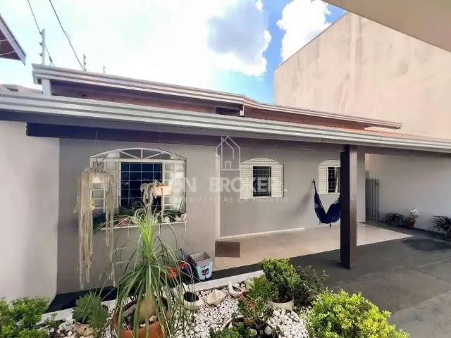 Casa / Sobrado para Venda em Valinhos/SP Residencial Santa Maria 3 Quartos