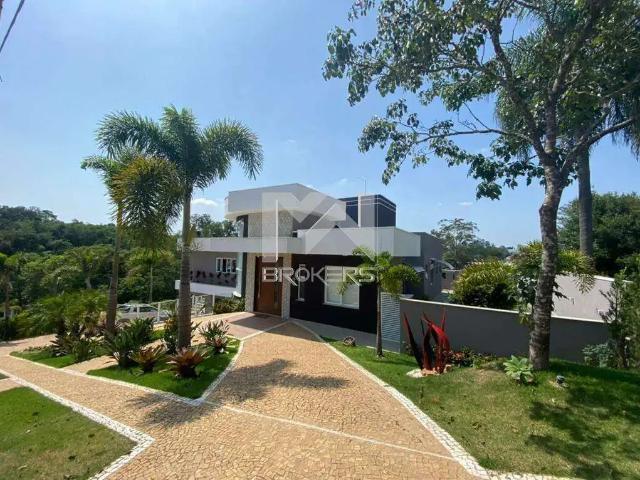 Casa / Sobrado para Venda em Valinhos/SP Residencial Vila Lombarda 3 Quartos