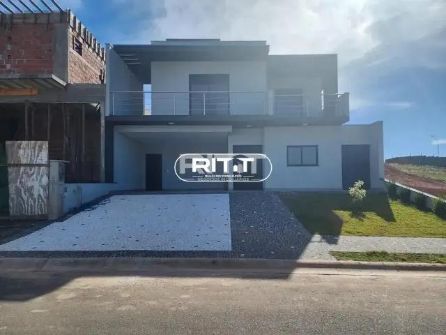 Casa / Sobrado para Venda em Valinhos/SP Roncáglia 4 Quartos
