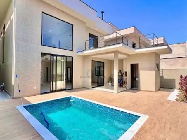 Casa / Sobrado para Venda em Valinhos/SP Roncáglia 4 Quartos