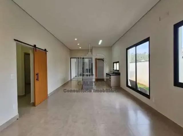 Casa / Sobrado para Venda em Valinhos/SP Roncáglia 3 Quartos
