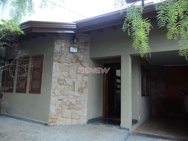 Casa / Sobrado para Venda em Valinhos/SP Santa Marina 3 Quartos
