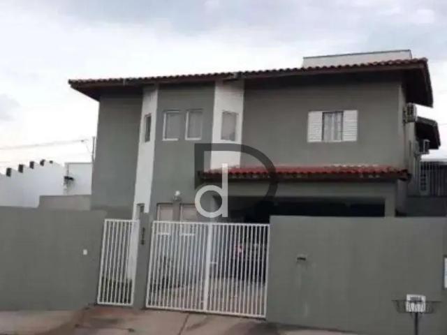 Casa / Sobrado para Venda em Valinhos/SP Vila Capuava 3 Quartos