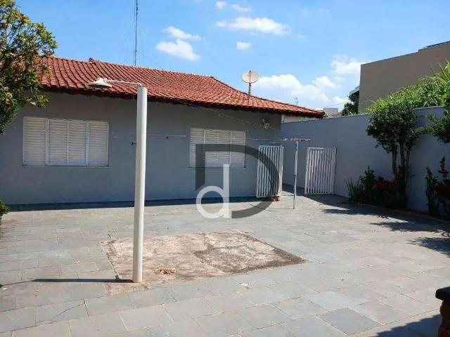 Casa / Sobrado para Venda em Valinhos/SP Vila Genoveva 3 Quartos