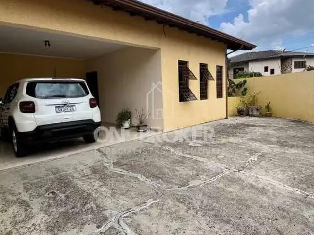 Casa / Sobrado para Venda em Valinhos/SP Vila Genoveva 3 Quartos