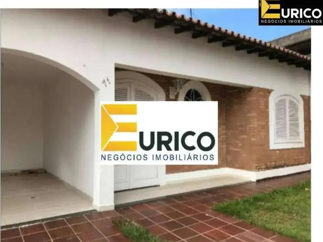 Casa / Sobrado para Venda em Valinhos/SP Vila Embaré 6 Quartos