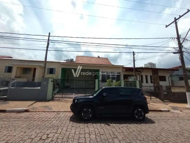 Casa / Sobrado para Venda em Valinhos/SP Vila Independência 3 Quartos