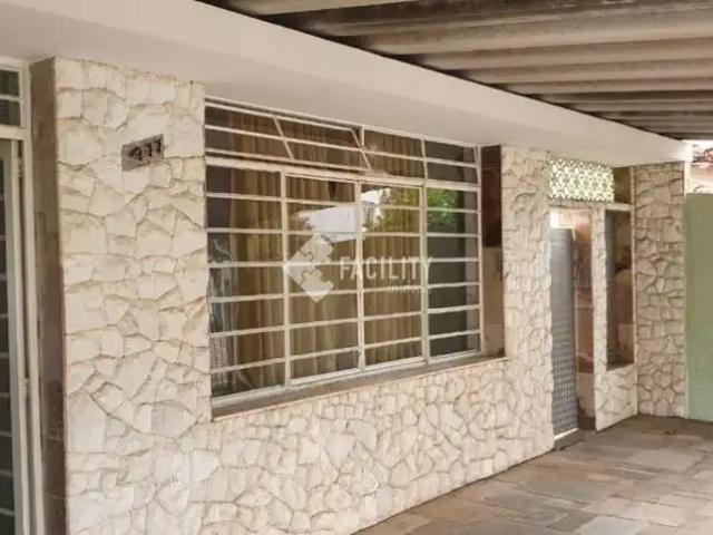 Casa / Sobrado para Venda em Valinhos/SP Vila Olivo 3 Quartos