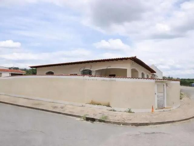 Casa / Sobrado para Venda em Valinhos/SP Vila Nova Valinhos 3 Quartos