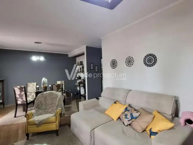 Casa / Sobrado para Venda em Valinhos/SP Vila São Cristóvão 3 Quartos