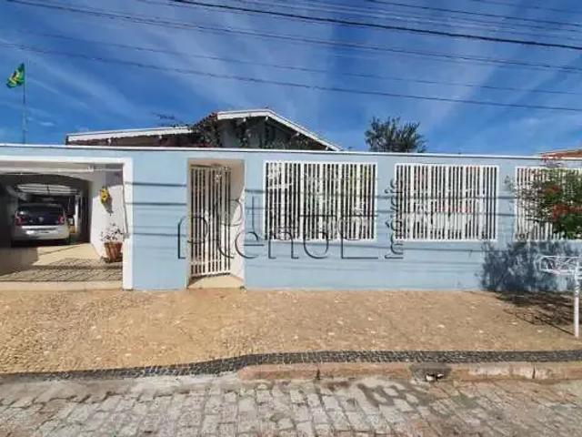 Casa / Sobrado para Venda em Valinhos/SP Vila São José 3 Quartos
