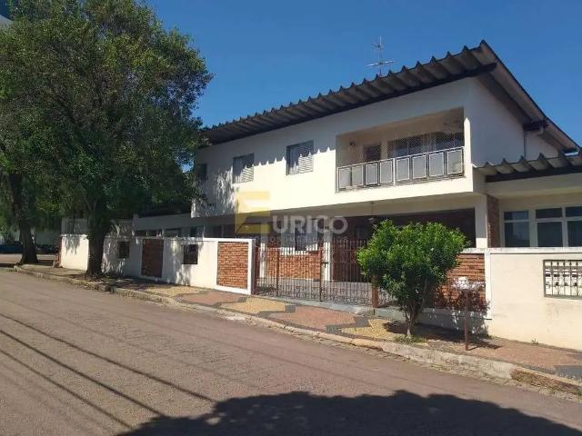 Casa / Sobrado para Venda em Valinhos/SP Vila São Luiz 4 Quartos