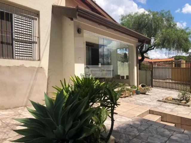 Casa / Sobrado para Venda em Valinhos/SP Vila Santana 2 Quartos