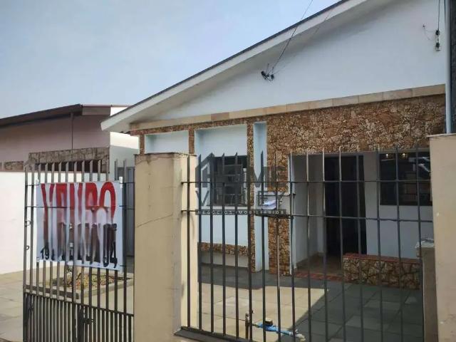 Casa / Sobrado para Venda em Valinhos/SP Vila Santana 3 Quartos
