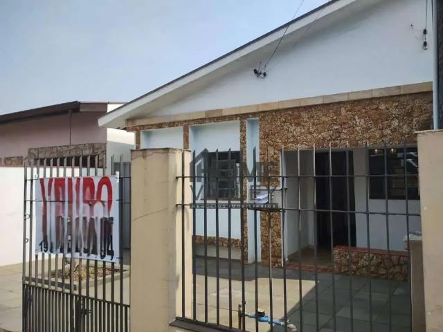 Casa / Sobrado para Venda em Valinhos/SP Vila Santana 3 Quartos