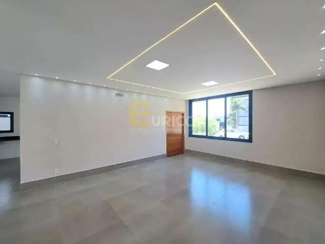 Casa / Sobrado para Venda em Valinhos/SP Vila Pagano 3 Quartos