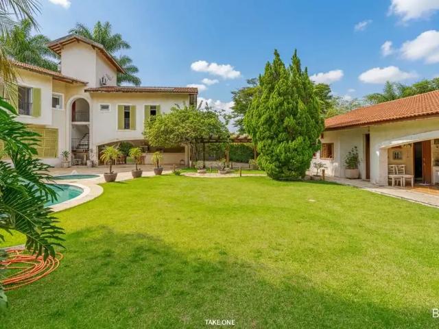 Casa / Sobrado para Venda em Valinhos/SP Village Sans Souci 8 Quartos