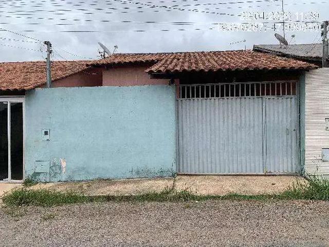 Casa / Sobrado para Venda em Valparaíso de Goiás/GO Setor de Chácaras Anhangüera A 2 Quartos