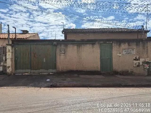 Casa / Sobrado para Venda em Valparaíso de Goiás/GO Parque Esplanada I 2 Quartos