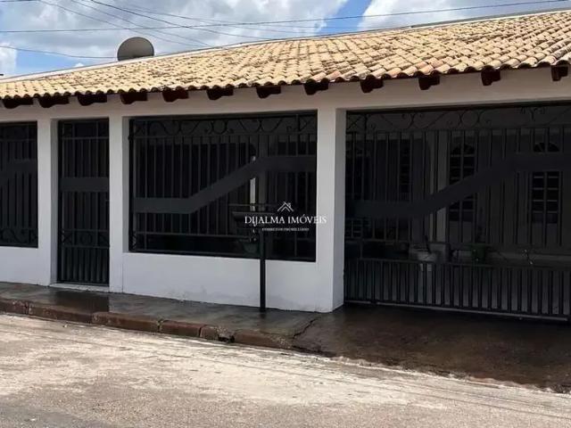 Casa / Sobrado para Venda em Várzea Grande/MT Cohab Cristo Rei 3 Quartos