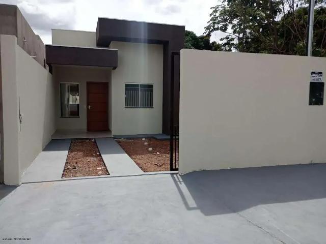 Casa / Sobrado para Venda em Várzea Grande/MT Colinas Verdejantes 2 Quartos