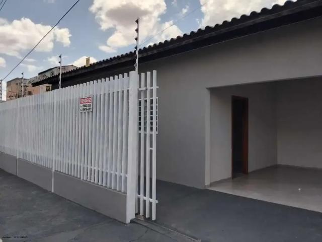 Casa / Sobrado para Venda em Várzea Grande/MT Construmat 2 Quartos