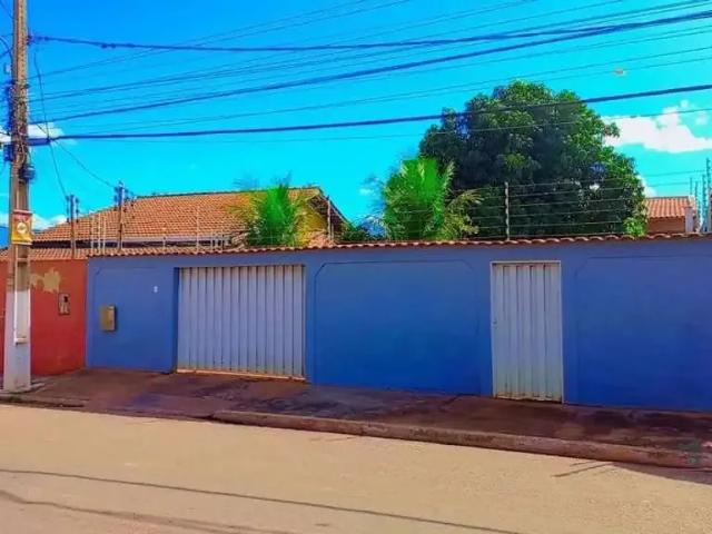 Casa / Sobrado para Venda em Várzea Grande/MT Canelas 3 Quartos