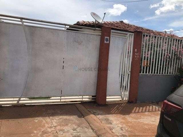 Casa / Sobrado para Venda em Várzea Grande/MT Jardim Marajoara 3 Quartos