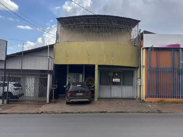 Casa / Sobrado para Venda em Várzea Grande/MT Centro Sul 2 Quartos
