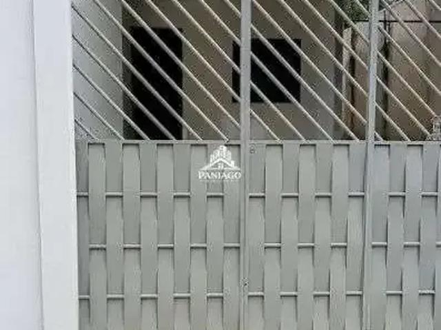 Casa / Sobrado para Venda em Várzea Grande/MT Cristo Rei 2 Quartos