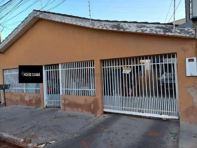 Casa / Sobrado para Venda em Várzea Grande/MT Cristo Rei 3 Quartos