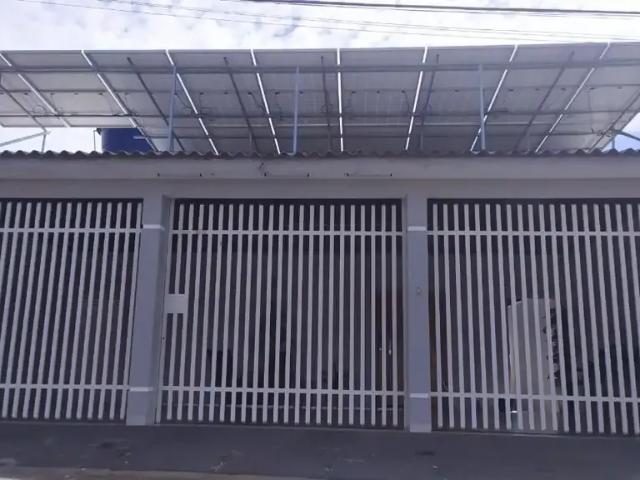 Casa / Sobrado para Venda em Várzea Grande/MT Cristo Rei 3 Quartos
