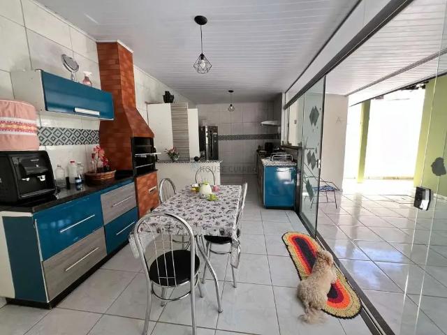 Casa / Sobrado para Venda em Várzea Grande/MT Cristo Rei 3 Quartos