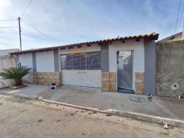Casa / Sobrado para Venda em Várzea Grande/MT Cristo Rei 3 Quartos