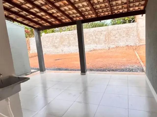 Casa / Sobrado para Venda em Várzea Grande/MT Jardim Ouro Verde 2 Quartos