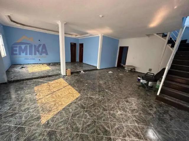 Casa / Sobrado para Venda em Várzea Grande/MT Jardim Imperador 5 Quartos