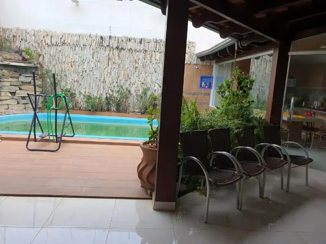 Casa / Sobrado para Venda em Várzea Grande/MT Jardim Imperador 3 Quartos