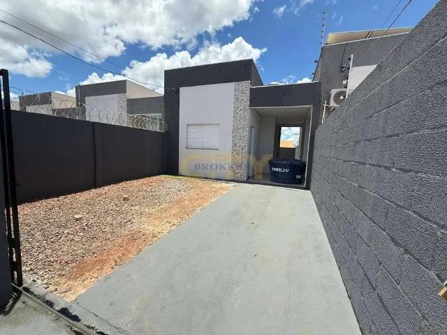 Casa / Sobrado para Venda em Várzea Grande/MT Paiaguás 2 Quartos