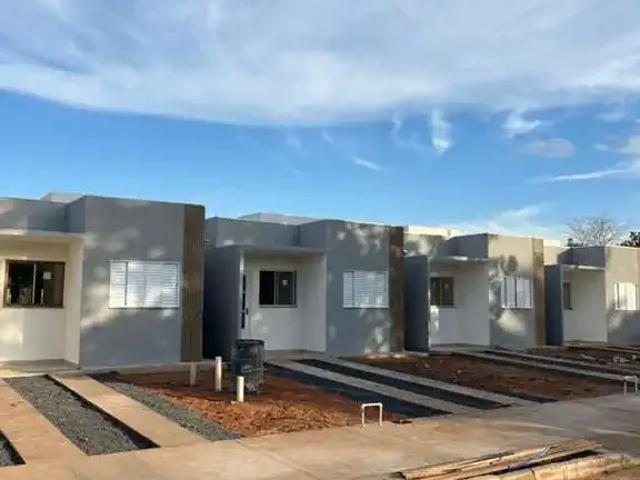 Casa / Sobrado para Venda em Várzea Grande/MT Parque das Mangabeiras 2 Quartos