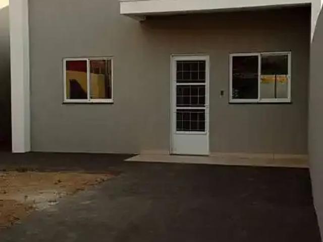 Casa / Sobrado para Venda em Várzea Grande/MT Petrópolis 2 Quartos